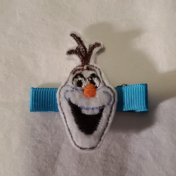 Yogi & Cecil's Boutique | Accessories | New Frozen Olaf Felt Hair ...